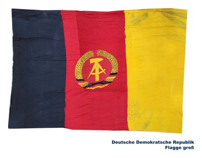 Abzeichen, Zeichen, Flaggen